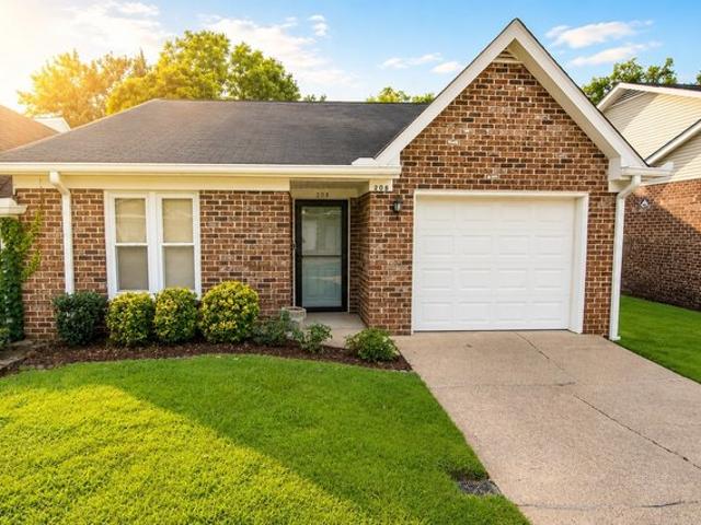 208 Myhr Grn, Nashville, TN 37221