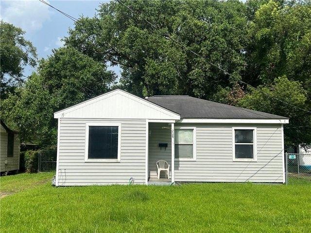 208 N Carter St, Hammond, LA 70401