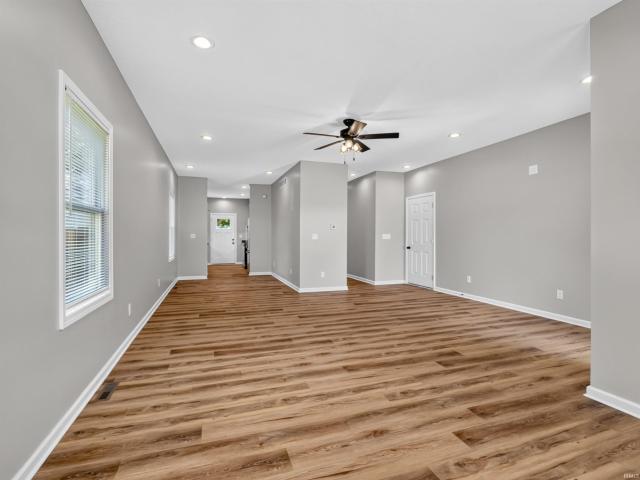 208 N Ecker Avenue