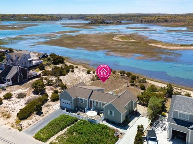 208 N Shore Blvd, East Sandwich, MA 02537