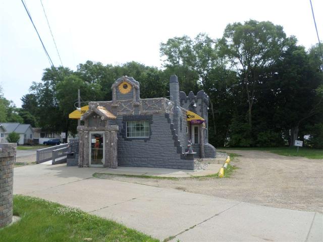 208 Napoleon Road