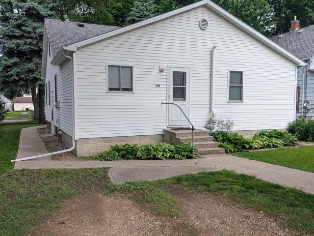 208 S 7th Street