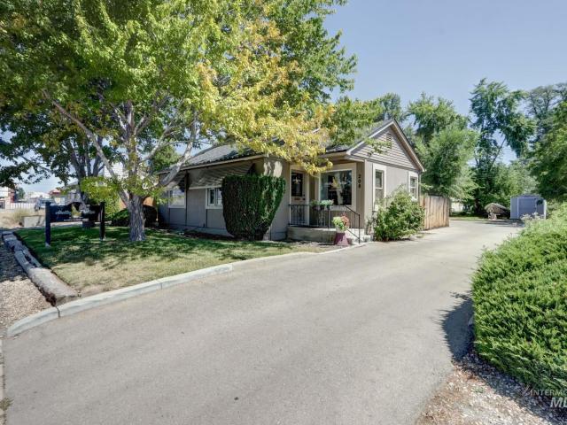 208 S Curtis Rd