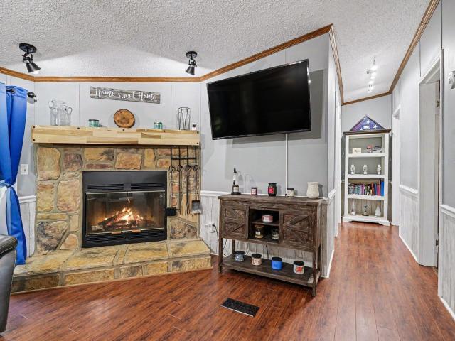 208 Sassafras Drive