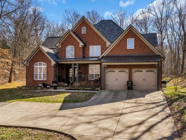 208 Scenic Dr