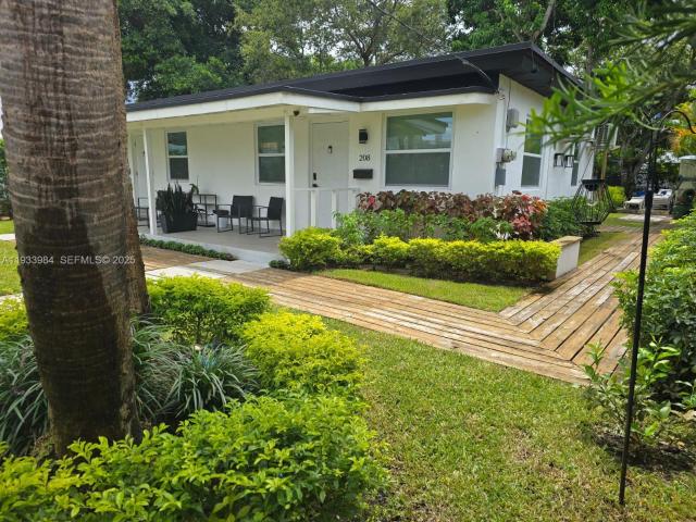 208 SE 4th St, Unit 12, Hallandale Beach, FL 33009 | MLS #A11933 | Compass