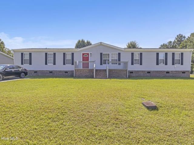 208 Shipmans Pike, Jacksonville, NC 28546