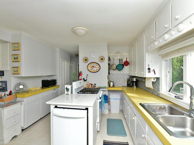 208 Standish Road WINTER