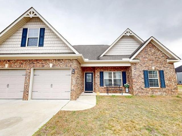 208 Ponderosa Dr, Midland City, AL 36350