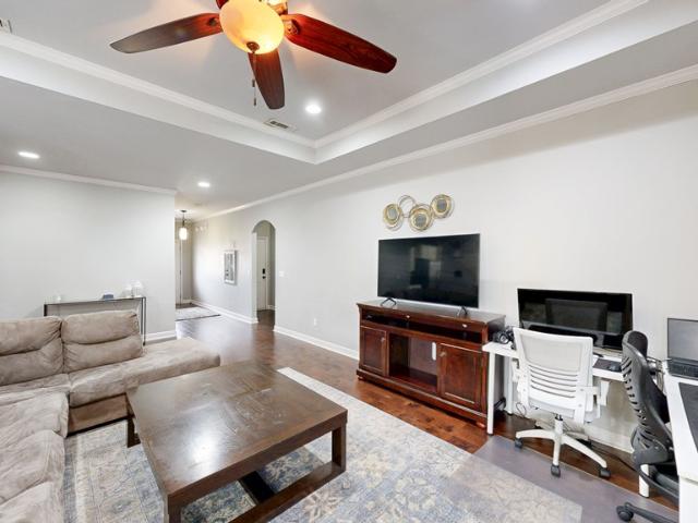208 Ponderosa Drive