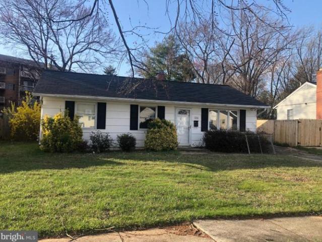 208 Parkholme Cir, Reisterstown, MD 21136