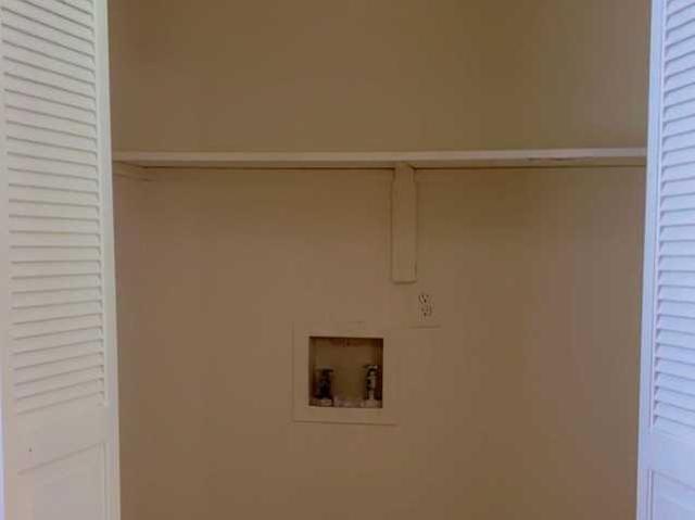 208 Peartree 2 Bedroom Apartment for Rent at 208 N Peartree Ln Apt A, Raleigh, NC 27610 King Charles