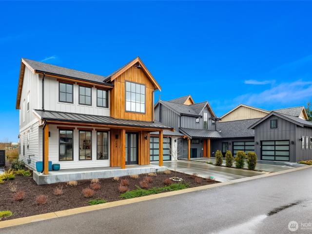 208 Pebblebrook Drive