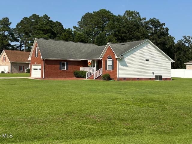 208 Pinewood Drive