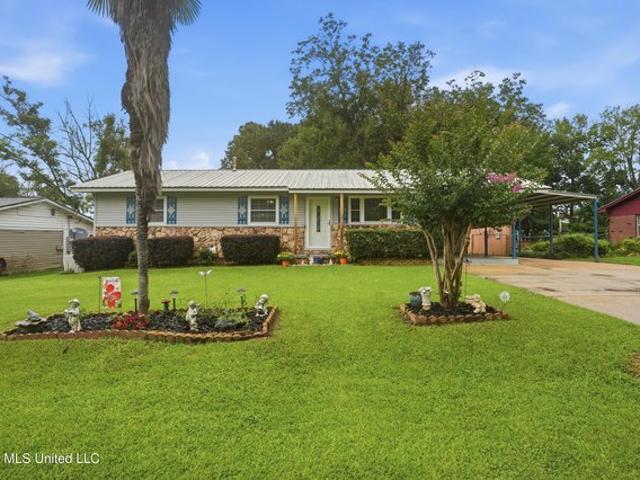 208 Plainview Cir, Richland, MS 39218