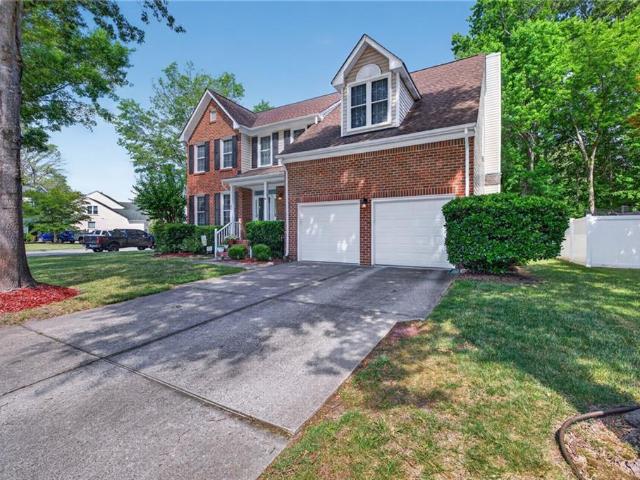 208 Robinhood RD