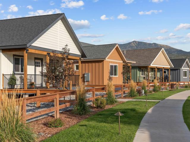 208 Redcliff Dr, Ridgway, CO 81432 | MLS #833380 | Compass