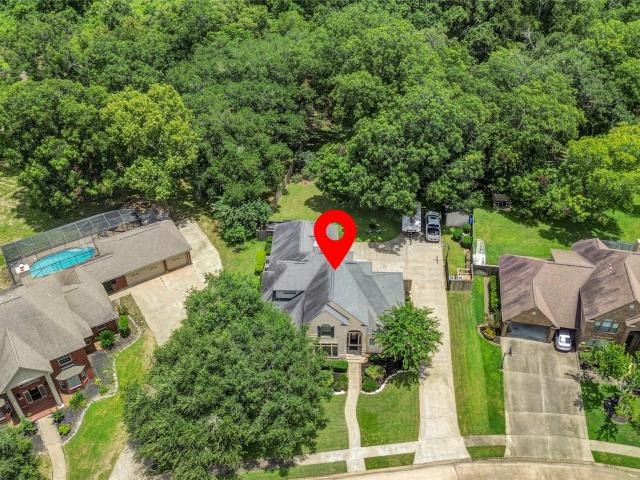 208 River Oaks Drive