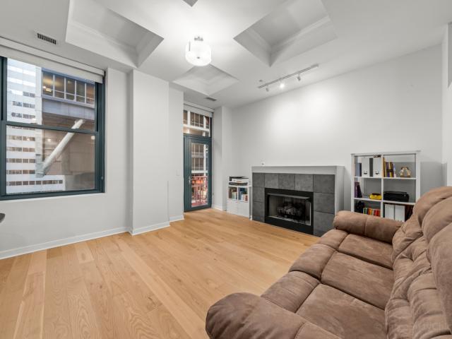 208 W Washington Street # 912