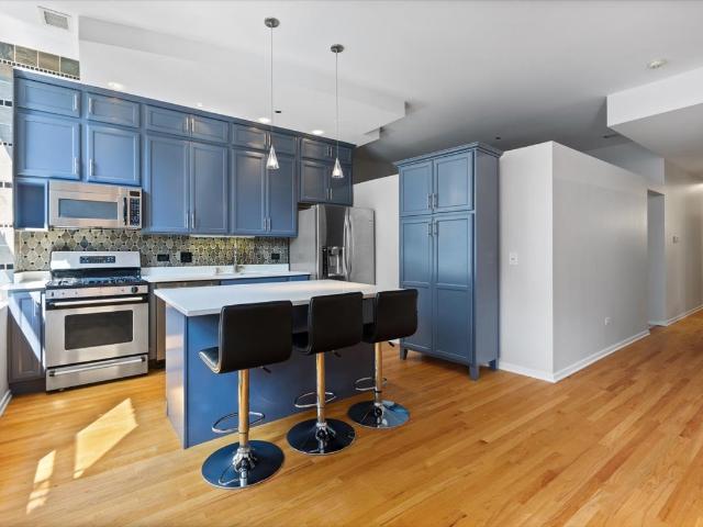 208 W Washington Street # 2013