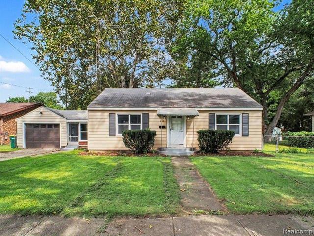 208 W Wayne St, Durand, MI 48429