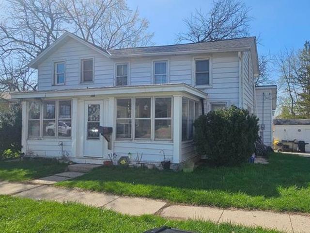 208 W Candise St, Jefferson, WI 53549