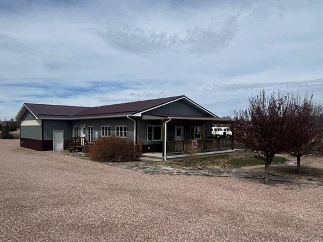 208 W Griffith Blvd, Lusk, WY 82225