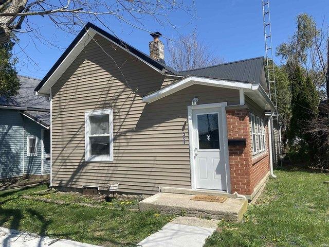 208 W Jay St, Dunkirk, IN 47336