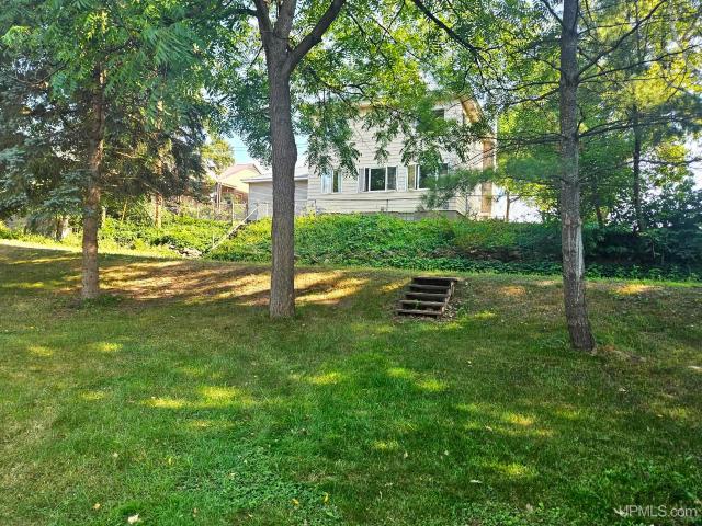 208 W Lead Street