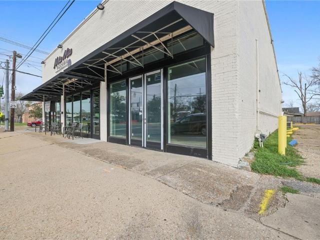 280 W Pine Street