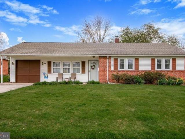 208 Woodlawn Rd, Norristown, PA 19401