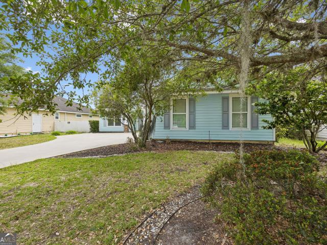 208 Waters Edge Drive