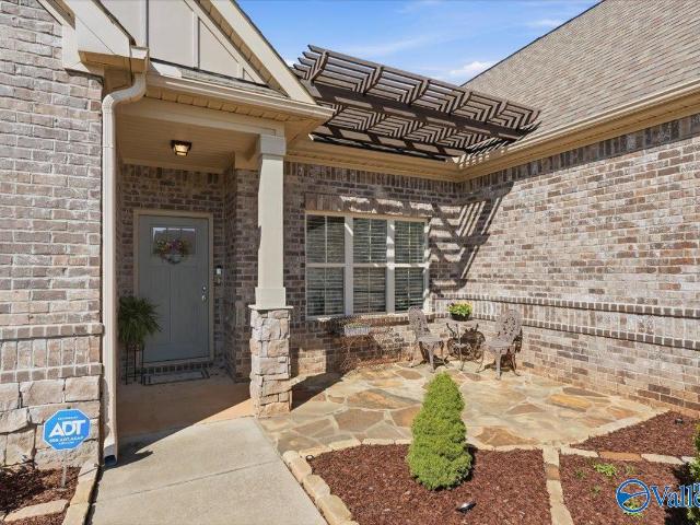 208 Winterbranch Road SW