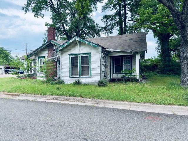 208 Texas Street