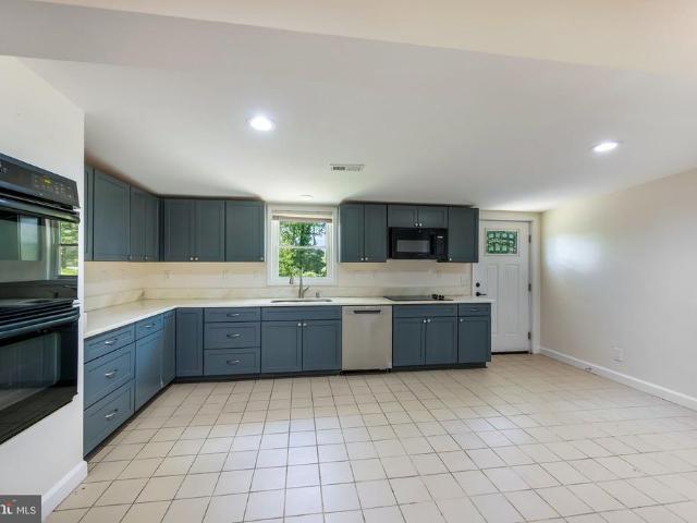 208 Telegraph Road