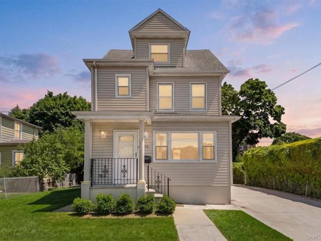 208 Third Ave, Pelham, NY 10803