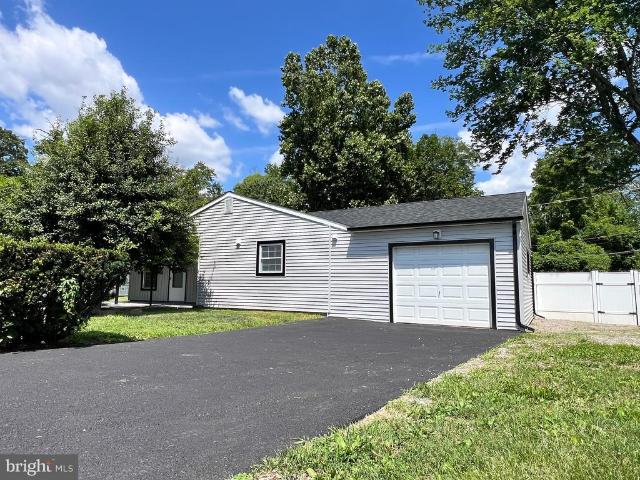 208 Thornridge Drive