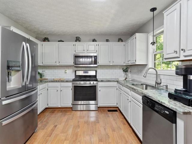 208 Timberline Drive