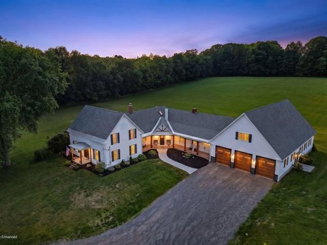 208 Vaughn Rd, Dover Foxcroft, ME 04426