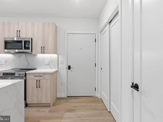 208 Vine Street # 3C