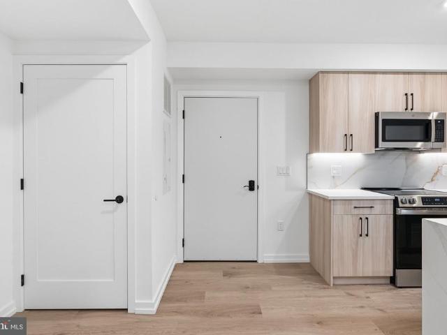 208 Vine Street # 3F