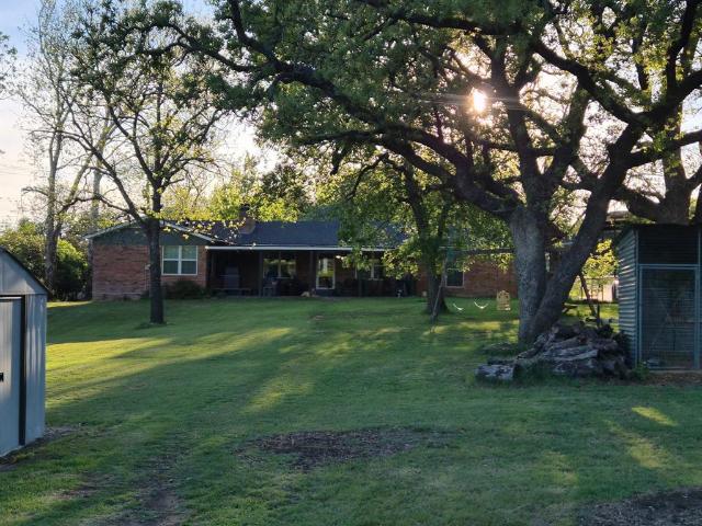 208 Yucca Dr, Weatherford, TX 76087 | MLS #21197