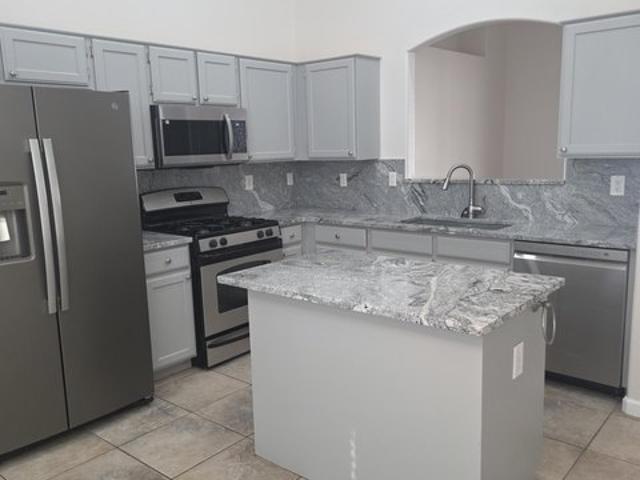 20946 N 108th Ln, Peoria, AZ 85373