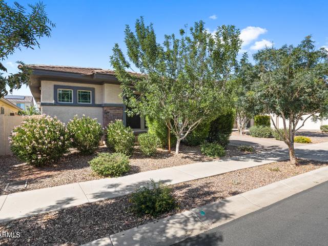 20948 E Canary Way