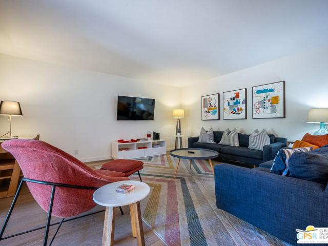 2094 Normandy Court