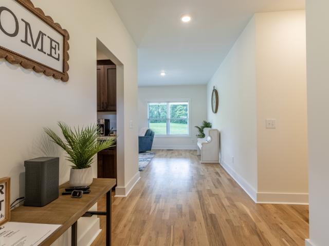 2094 Beverly Ct