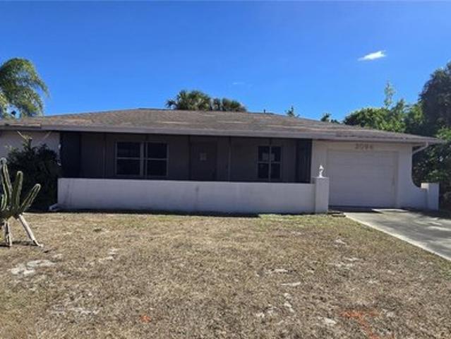 2094 Carpetgreen St, Port Charlotte, FL 33948