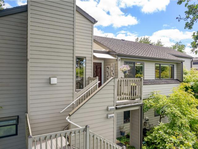 2094 lake isle dr