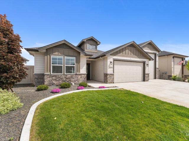 2094 W Ibis Dr