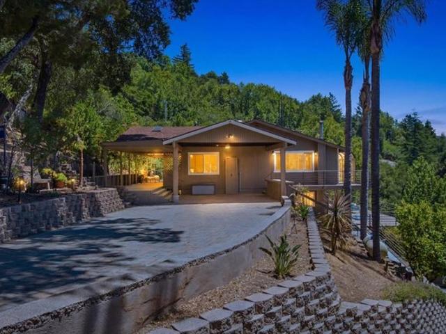20955 Panorama Dr, Los Gatos, CA 95033